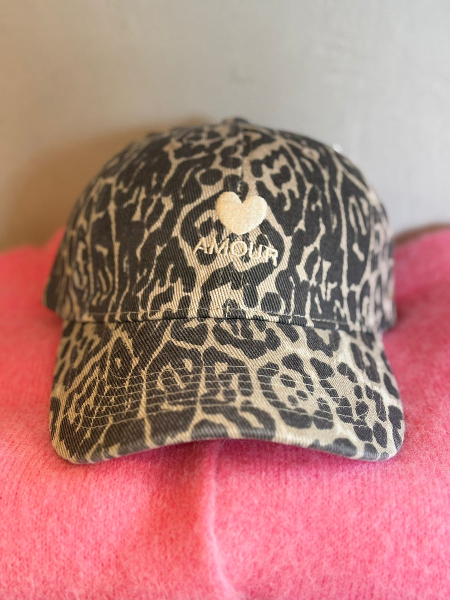 Cap Amour Leo Weiss – LOLA Fashion Store